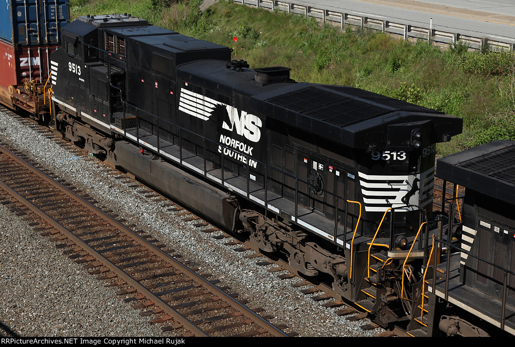 NS 9513